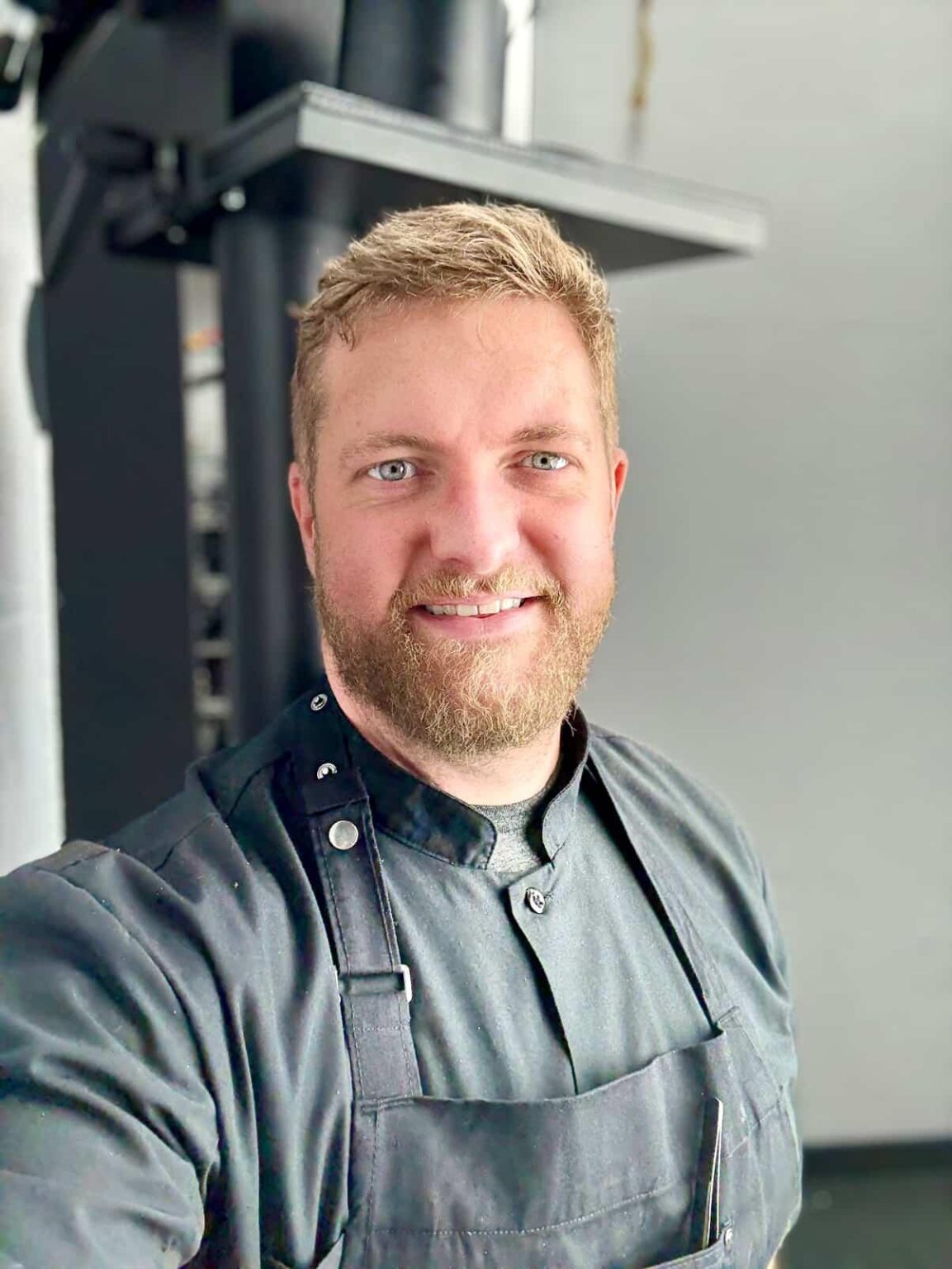 De La Soil Announces "Dinner with Friends" Multi-Course Chef ...